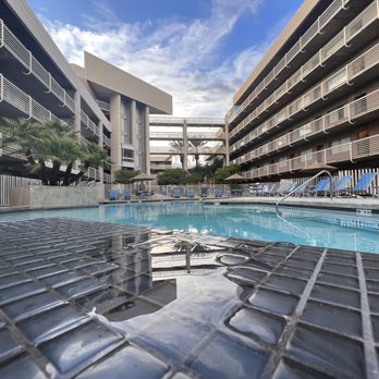 DOUBLETREE BY HILTON PHOENIX NORTH - Updated May 2024 - 221 Photos & 72 ...