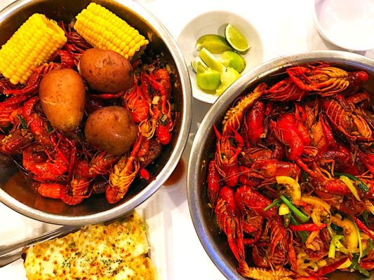 OLD TOWN CRAB - Updated December 2025 - 17 Photos - 2670 E College Ave ...