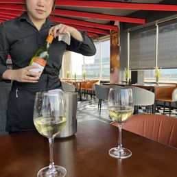 REPUBLIK ASIAN EATERY AND BAR - WINDSOR - Updated December 2025 - 20 ...