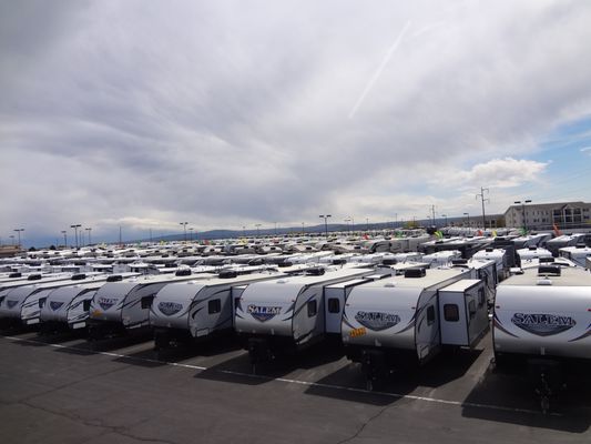 BROADMOOR RV SUPERSTORE - Updated December 2025 - 51 Photos & 90 ...