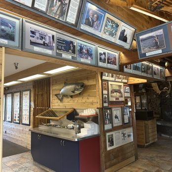 ARCTIC ROADRUNNER - Updated January 2026 - 218 Photos & 244 Reviews ...