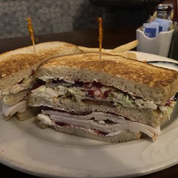 MAGPIE’S GRILL - Updated February 2025 - 163 Photos & 159 Reviews ...