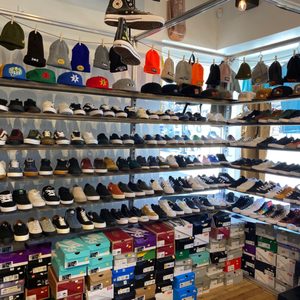 303 BOARDS - Updated June 2025 - 46 Photos & 85 Reviews - 1338 E Colfax ...