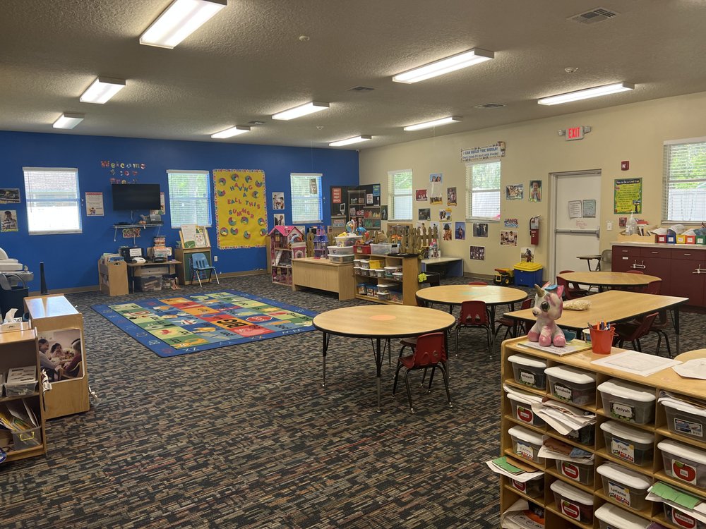 KIDDIE CAMPUS UNIVERSITY - Updated December 2025 - 12 Photos - 111 ...