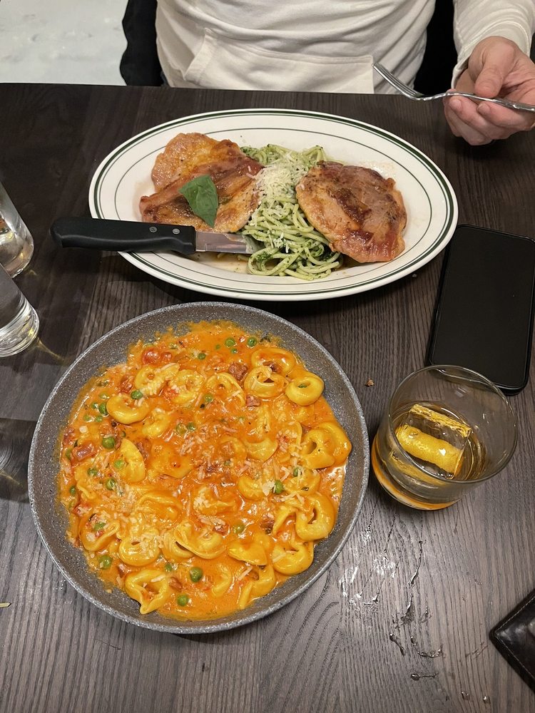 BODE GRAY’S - Updated May 2026 - 21 Photos & 31 Reviews - 125 W 1st St ...
