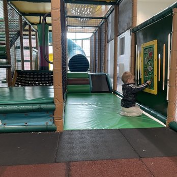 RIVERCHASE YMCA - Updated November 2025 - 32 Photos & 37 Reviews - 990 ...