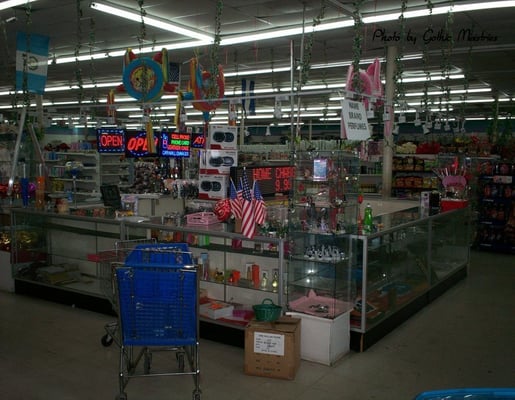 ONE DOLLAR STORE - Updated July 2025 - 9201 Jensen Dr, Houston, Texas ...
