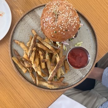 LOCKBOX - Updated December 2025 - 423 Photos & 209 Reviews - 167 W Main ...