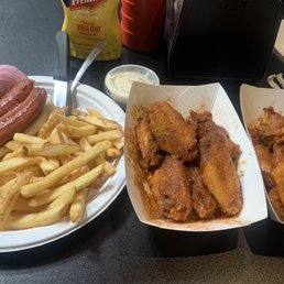 WINDJAMMERS BAR AND GRILL - Updated July 2025 - 82 Photos & 102 Reviews ...