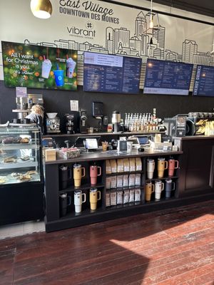 VIBRANT COFFEEHOUSE + KITCHEN - Updated March 2025 - 43 Photos & 22 ...