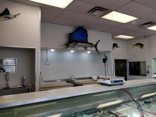 MR FISH - 21 Photos & 28 Reviews - 2629 E Vernor Hwy, Detroit, Michigan ...