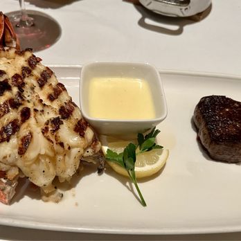 JOHN HOWIE STEAK RESTAURANT - Updated May 2024 - 2110 Photos & 1656 ...