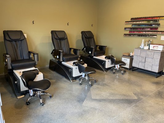 EMBER SALON & SPA - Updated December 2025 - 184 N Main St, Frankenmuth ...
