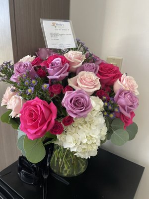 FLOWERS BY LOUIS HODY - Updated December 2025 - 20 Photos & 28 Reviews ...