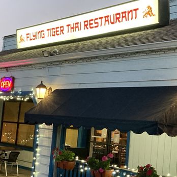 FLYING TIGER THAI RESTAURANT - Updated August 2024 - 150 Photos & 114 ...