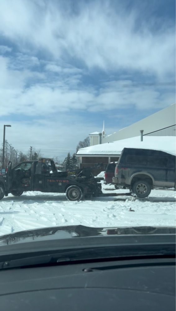 1ST CLASS TOWING AND RECOVERY - Updated July 2025 - 20 Photos ...