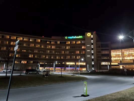 CAPITAL HEALTH MEDICAL CENTER - HOPEWELL - Updated January 2026 - 41 ...