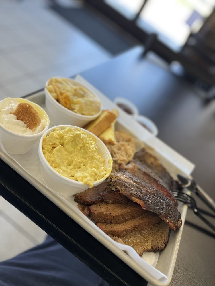 RUSTIC PIG BBQ - Updated August 2025 - 70 Photos & 94 Reviews - 301 N ...