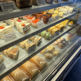 REGENT CAKES & BAKERY - Updated January 2025 - 326 Photos & 141 Reviews ...