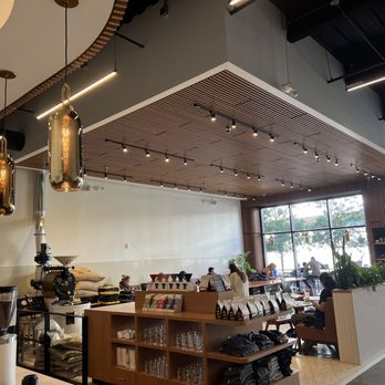 SHORTWAVE COFFEE - Updated July 2024 - 124 Photos & 64 Reviews - 615 ...