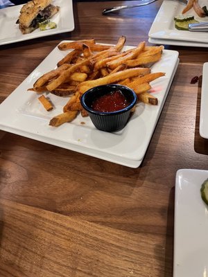 BRU BURGER BAR - MONTGOMERY - 24 Photos & 23 Reviews - 9300 Montgomery ...