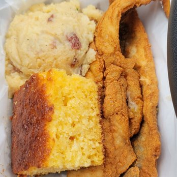 CROAKER’S SPOT - RICHMOND - Updated April 2025 - 995 Photos & 909 ...