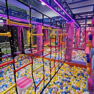 SKY ZONE TRAMPOLINE PARK - Updated May 2025 - 80 Photos & 106 Reviews ...