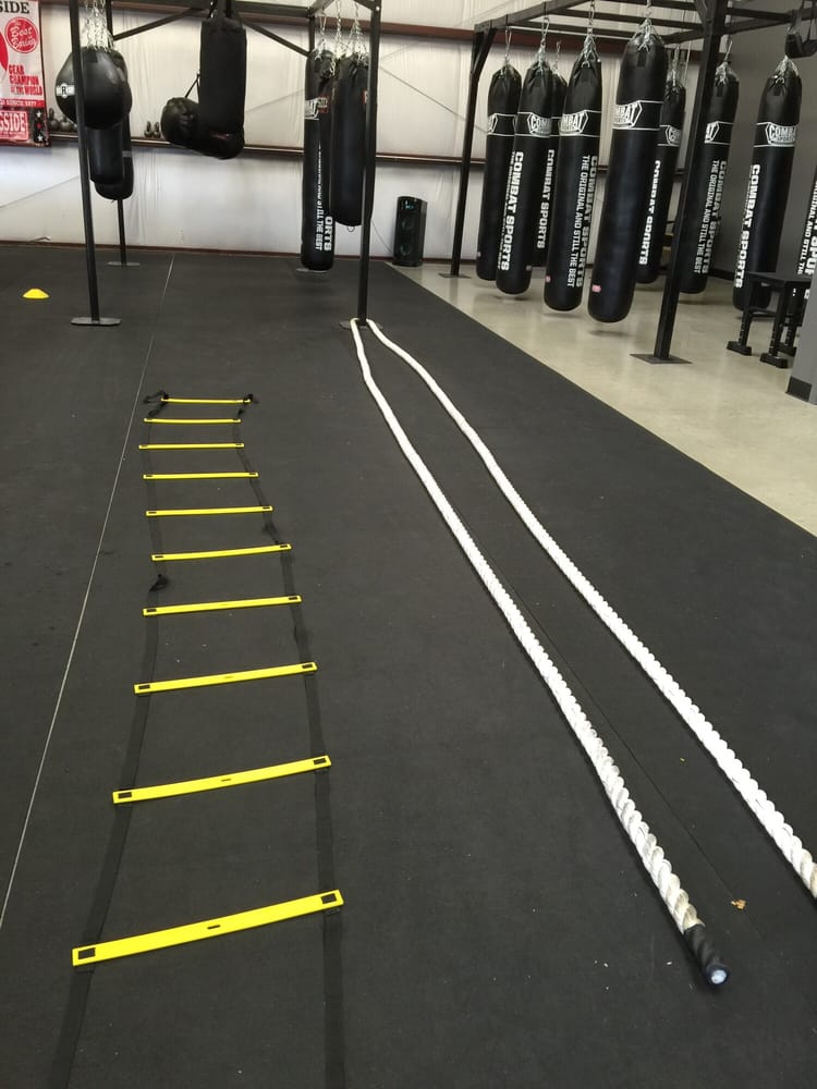 EIGHT COUNT BOXING AND FITNESS CLUB - Updated November 2025 - 1960 S ...