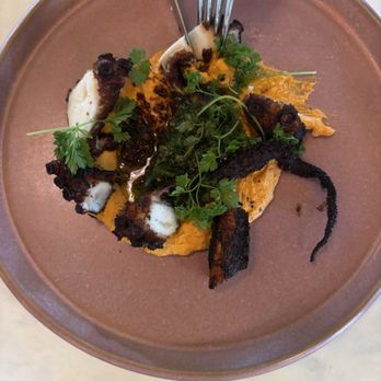 BAR ISSI - Updated October 2025 - 317 Photos & 194 Reviews - 414 N Palm ...