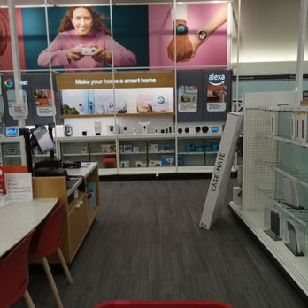 TARGET - Updated October 2025 - 77 Photos & 62 Reviews - 1245 N ...