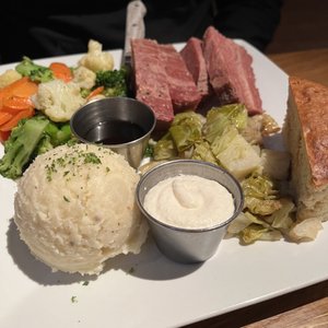 JJ MAHONEY’S - 133 Photos & 276 Reviews - Irish Pub - 8932 161st Ave NE, Redmond, WA ...