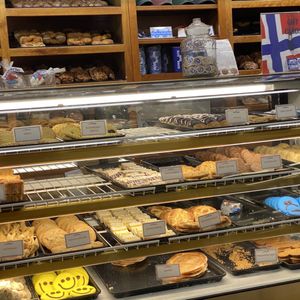 SLUYS POULSBO BAKERY - 773 Photos & 730 Reviews - 18924 Front St NE ...