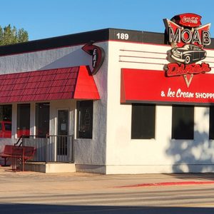 MOAB DINER - 511 Photos & 1006 Reviews - 189 S Main St, Moab, Utah ...