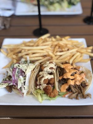 COMMONWEALTH - Updated June 2024 - 764 Photos & 1153 Reviews - 1022 ...