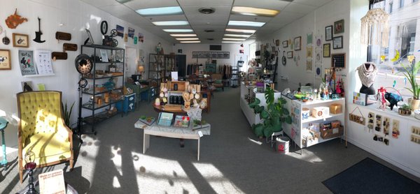 HOOT AND HOWL - Updated January 2026 - 245 Walnut St, Morgantown, West ...