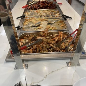 GOLDEN APPLE BUFFET - Updated June 2025 - 144 Photos & 71 Reviews ...