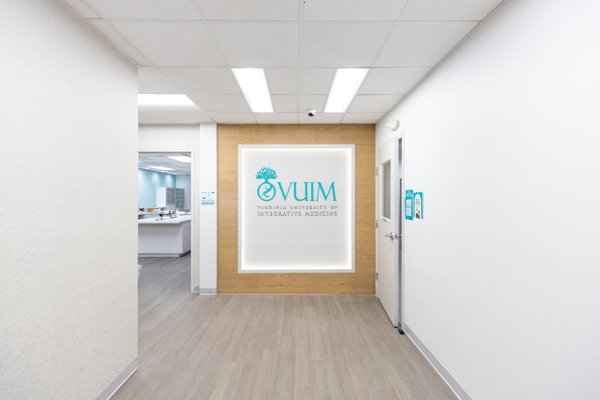 VUIM CLINIC - Updated December 2025 - 34 Photos & 43 Reviews - 1980 ...