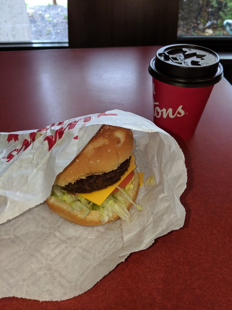 TIM HORTONS - Updated December 2024 - 2836 Chemin Chambly, Longueuil ...