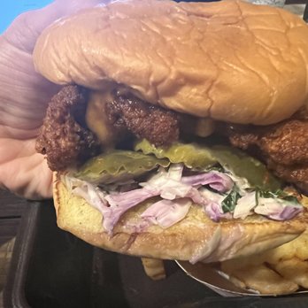 DAVE’S HOT CHICKEN - Updated December 2024 - 183 Photos & 63 Reviews ...