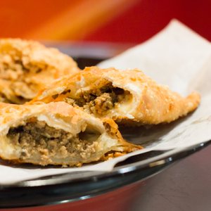 NIAGARA CAFE - 126 Photos & 176 Reviews - Puerto Rican - 525 Niagara St ...