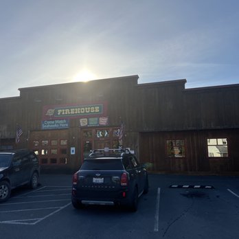 L & M FIREHOUSE - Updated January 2026 - 43 Photos & 102 Reviews - 533 ...