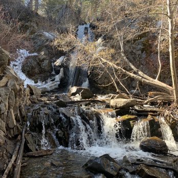 HUNTER CREEK WATERFALL TRAIL - Updated December 2025 - 388 Photos & 71 ...