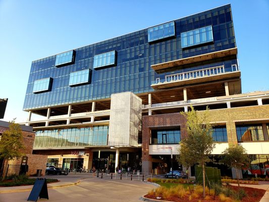 THE PAVILION AT TOYOTA MUSIC FACTORY - 97 Photos & 106 Reviews - 300 ...