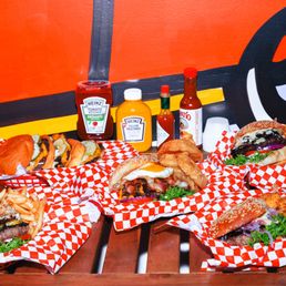 OH G BURGER - Updated December 2025 - 322 Photos & 159 Reviews - 1213 A ...