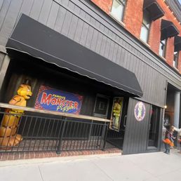 FAMOUS MONSTER PIZZA - Updated October 2025 - 123 Photos & 48 Reviews ...