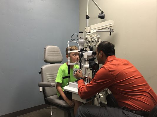 AXIS EYE OPTOMETRIC GROUP - 51 Photos & 212 Reviews - Optometrists ...