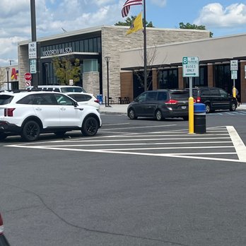 WOODROW WILSON SERVICE AREA - Updated October 2025 - 111 Photos & 109 ...