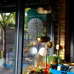 LOST FOX - Updated August 2025 - 125 Photos & 90 Reviews - 213 4th St E ...