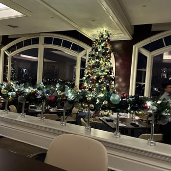 RAYA - Updated April 2025 - 2069 Photos & 783 Reviews - One Ritz ...