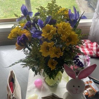 GARSIDE FLORIST - Updated December 2025 - 46 Photos & 43 Reviews - 6610 ...